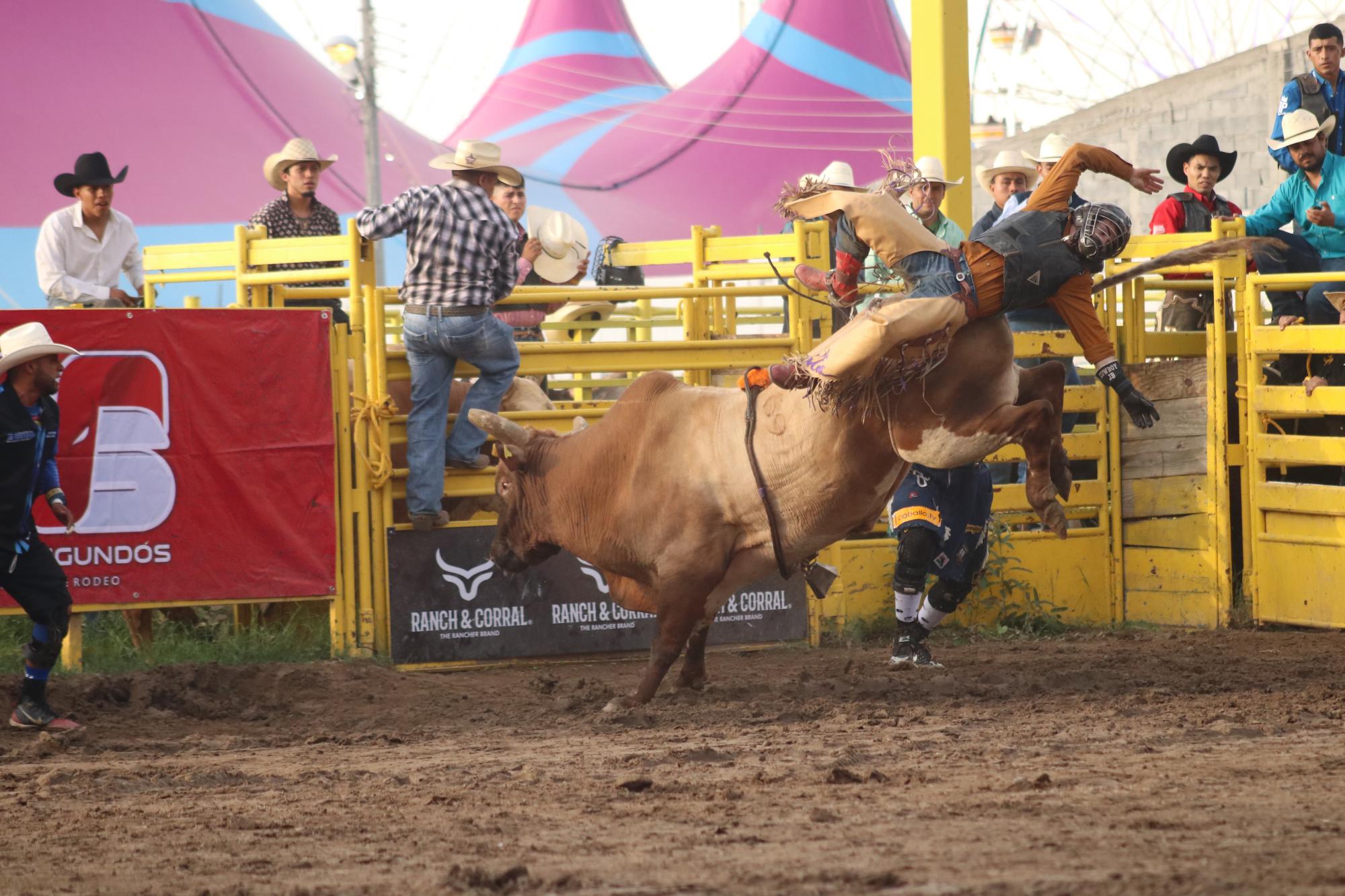 Rodeo Saltillo: corona del Desafío Xtreme Bull Riders, se va ¡hasta Brasil!